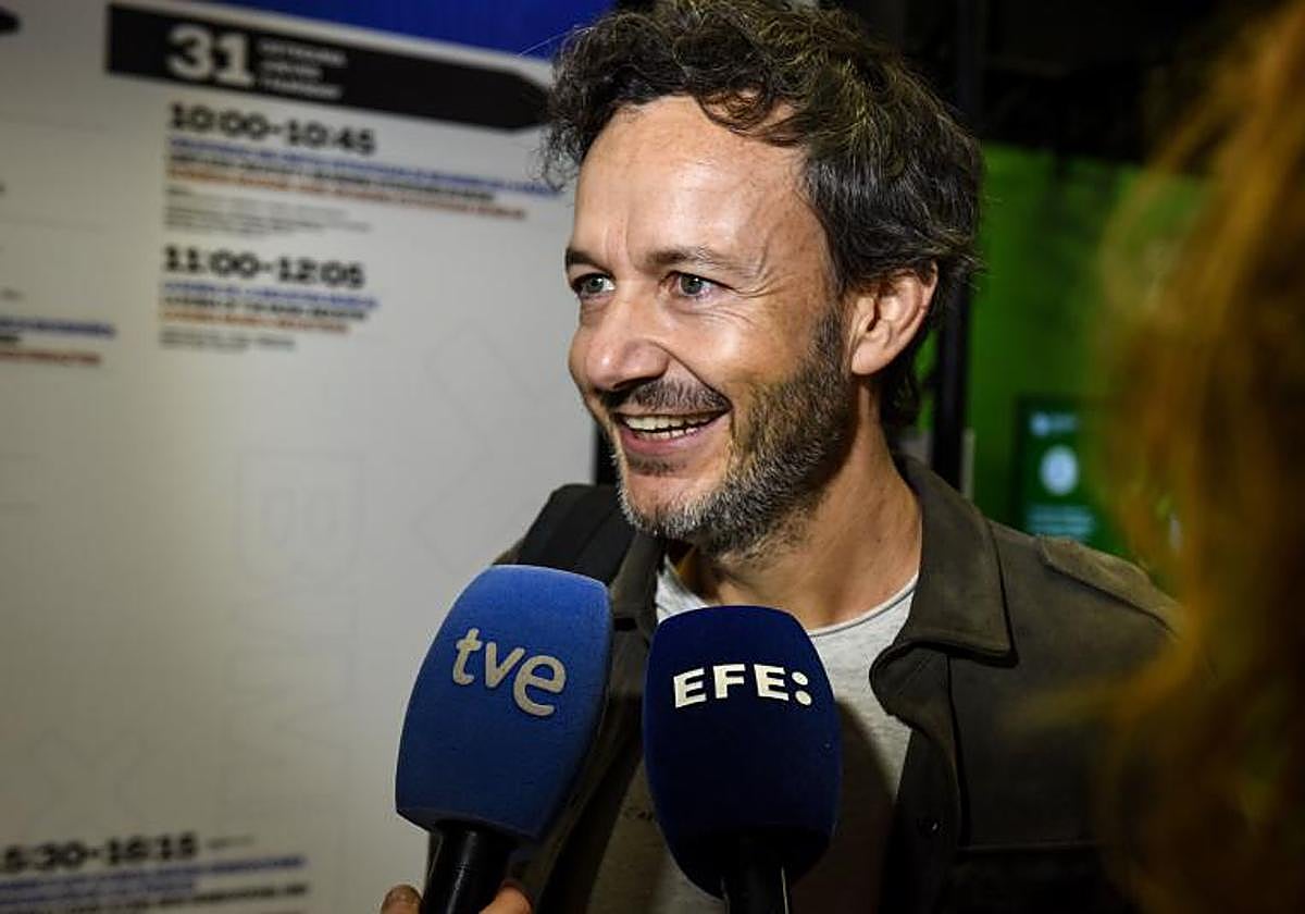 ¿Por qué Pablo Benegas no actuará con 'La Oreja...' pero tampoco se va del grupo? | Las Provincias